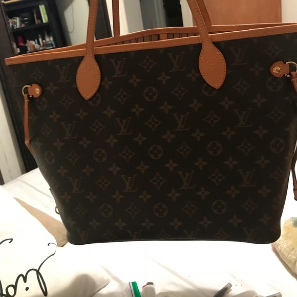 Louis Vuitton | Bags | Louie Vuitton Purse | Poshmark